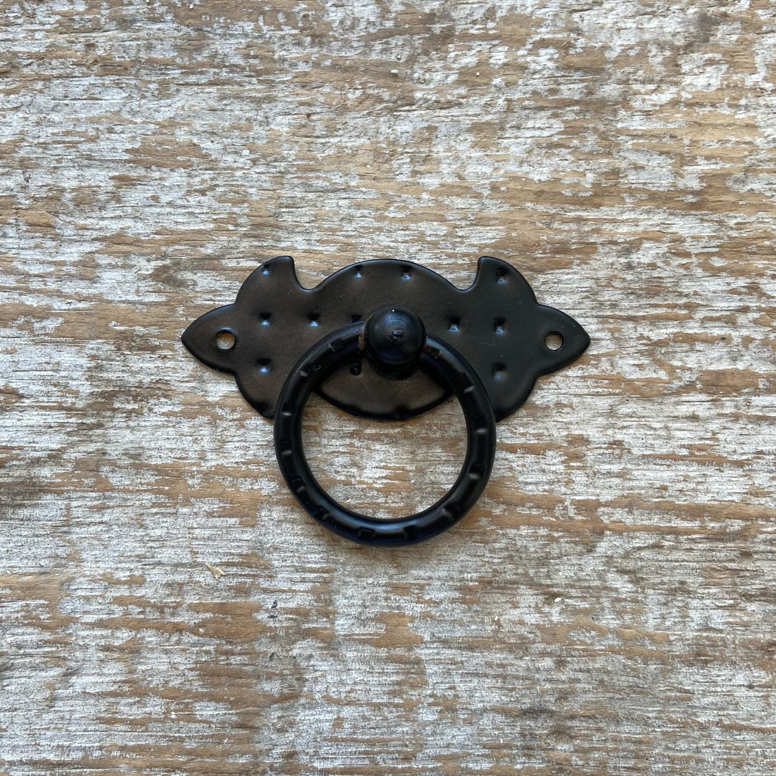 Iron Ring Pull -Black – TIN BARN MARKET